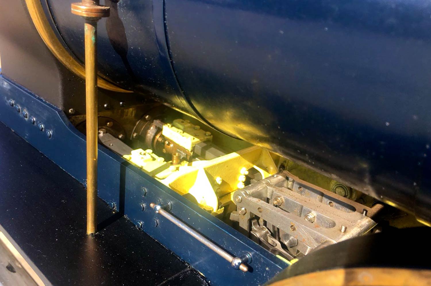 5" Claud Hamilton - Steam Workshop Services